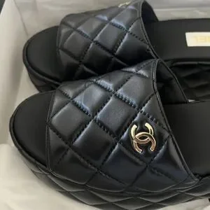 CHANEL | Shoes | Chanel 23c Quilted Leather Interlocking Cc Slides Size ...